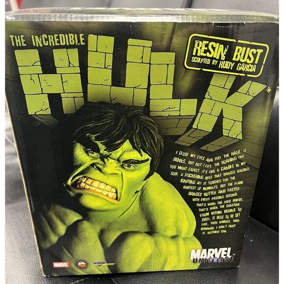 Diamond Select | Toys | 203 Incredible Hulk Resin Bust Statue Marvel ...